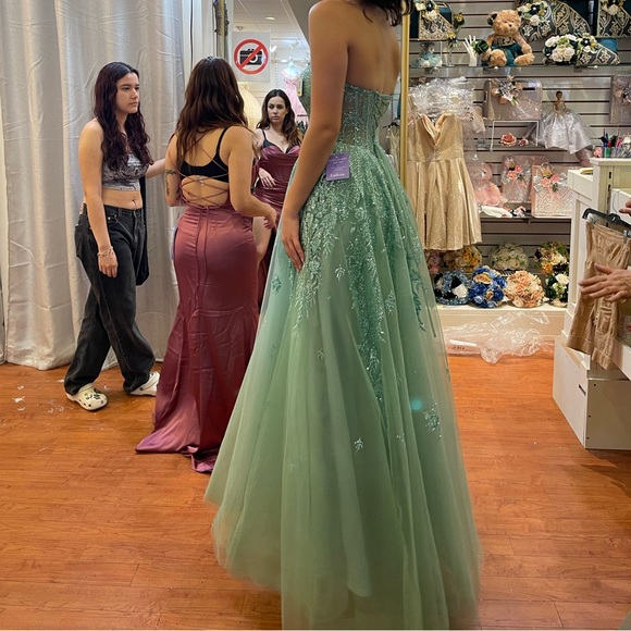 Ladivine | Dresses | Sage Green Prom Dress | Poshmark